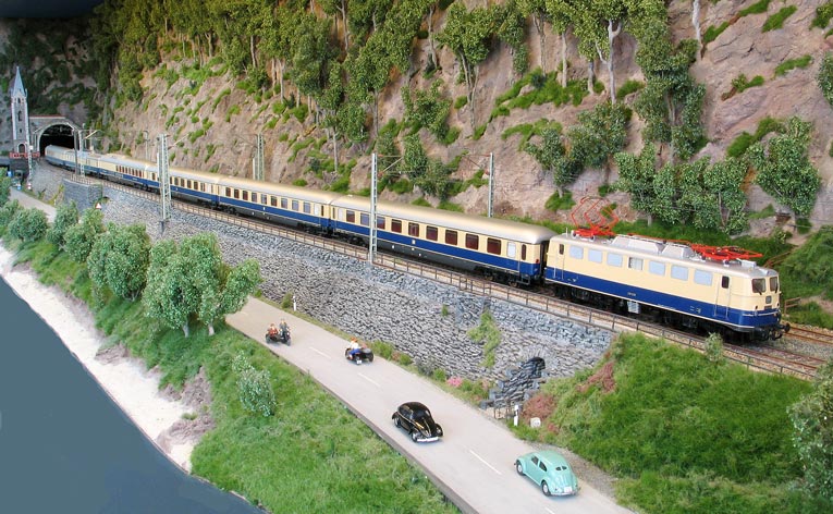 RE: Rheinmodellbahn: St. Goar im Modell (linksrheinisch) - 32